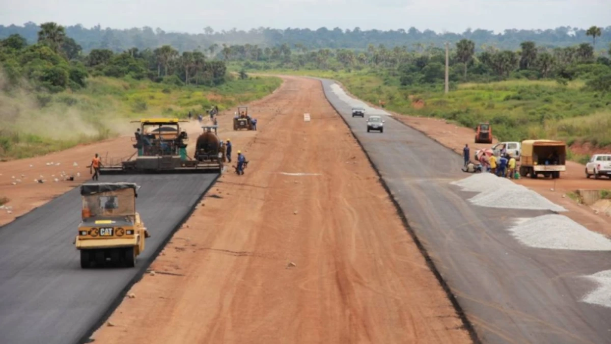 Gabon : 2,2 milliards USD (1 333 milliards FCFA) à capter entre 2024 ...